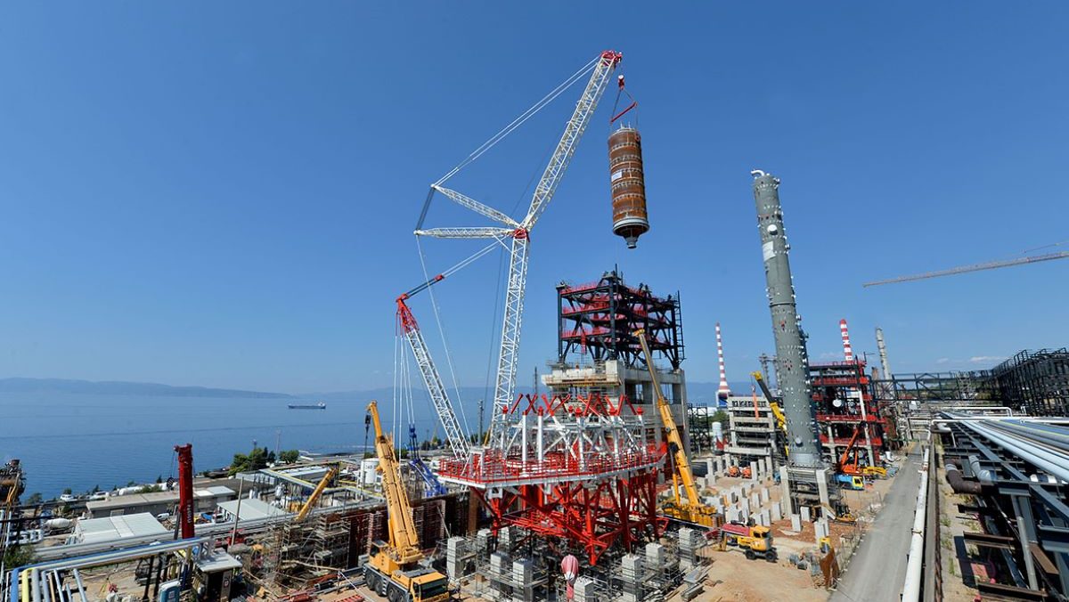 JANAF i INA sklopili ugovor za transport nafte | Financije.hr