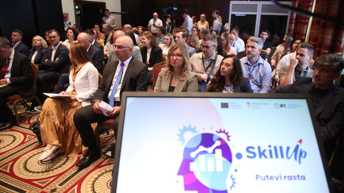 Predstavljen SkillUp program poboljšanja upravljanja u malim i srednjim poduzećima | Financije.hr